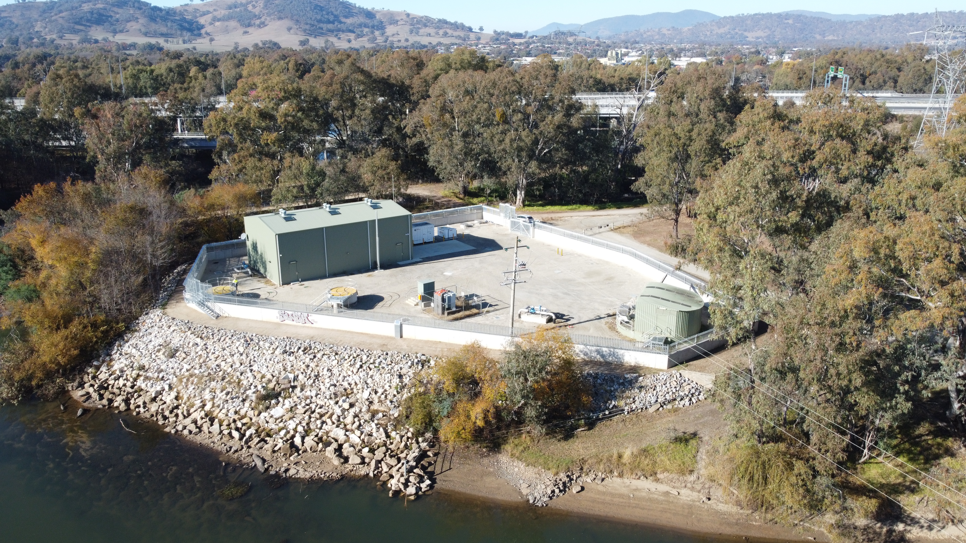 Wodonga New Levee - 1494 2AY